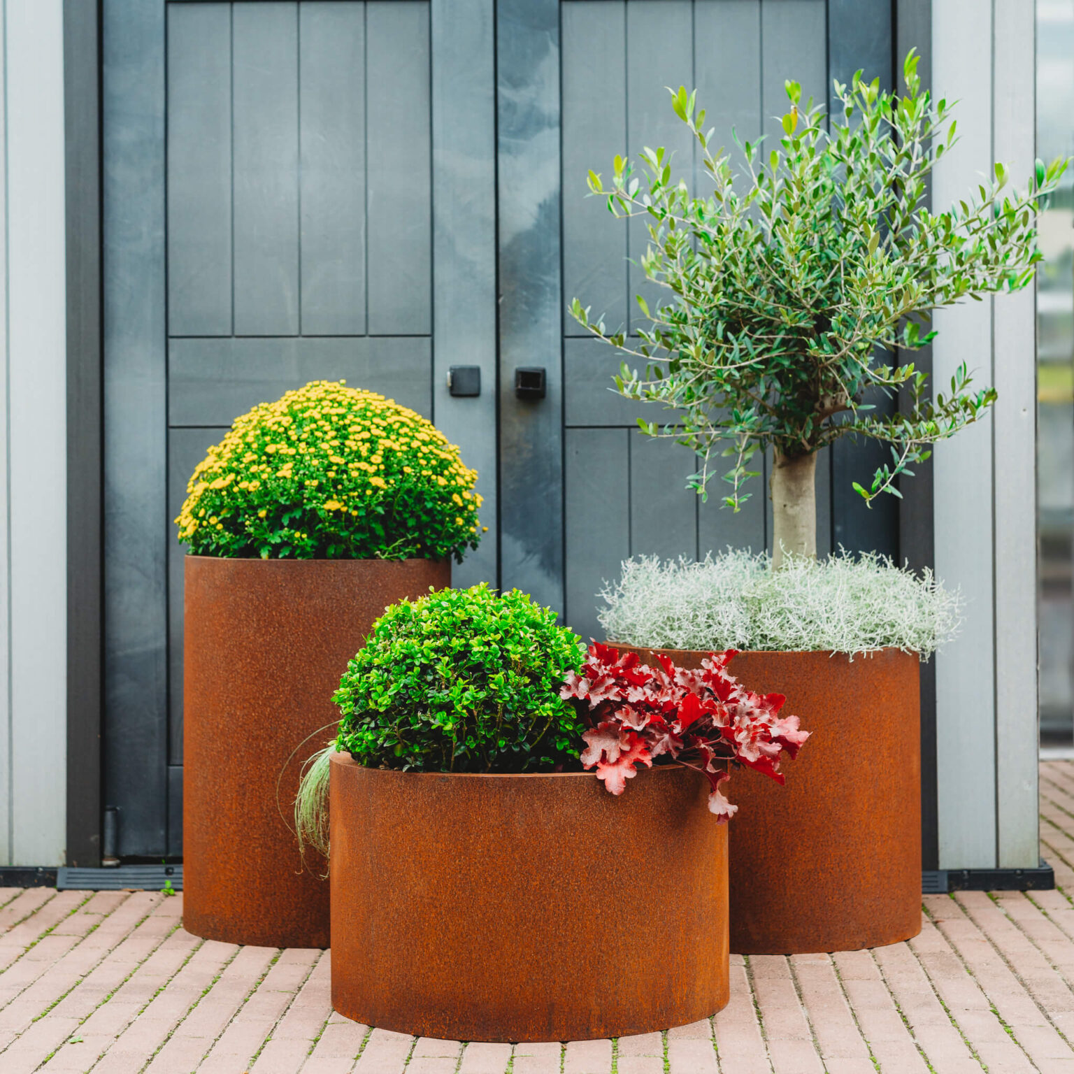 Buy Large Outdoor Corten Steel Planters Online in UK | GrillSymbol